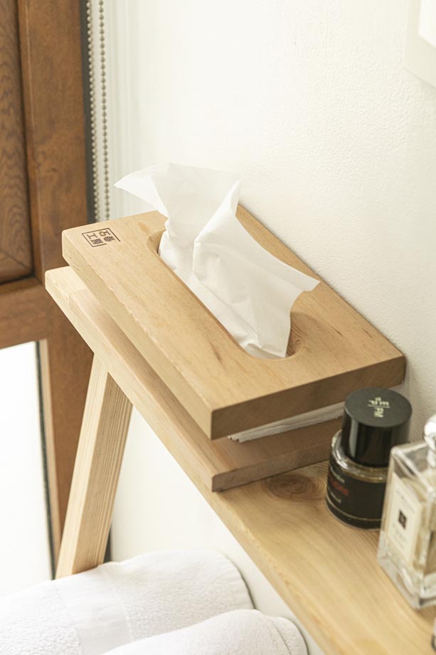 TISSUE WEIGHT by LAMANA